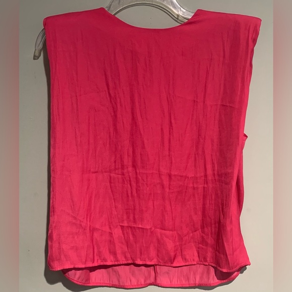 TCEC | Tops | Tcec Sleeveless Top | Poshmark